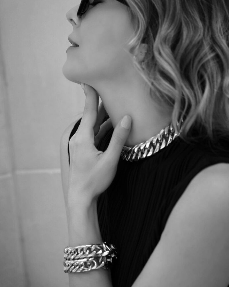 Anisa Sojka: The Juliet Collection - JULIET ANGUS